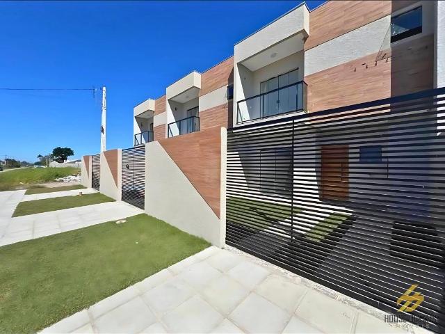 Sobrado para venda em Guaratuba em Guaratuba Paraná de 96.00m² com 3 Quartos, 1 Suíte e 1 Garagem