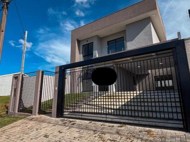 Sobrado para Venda em Guarapuava, Boqueirão, 3 dormitórios, 1 suíte, 3 banheiros, 4 vagas