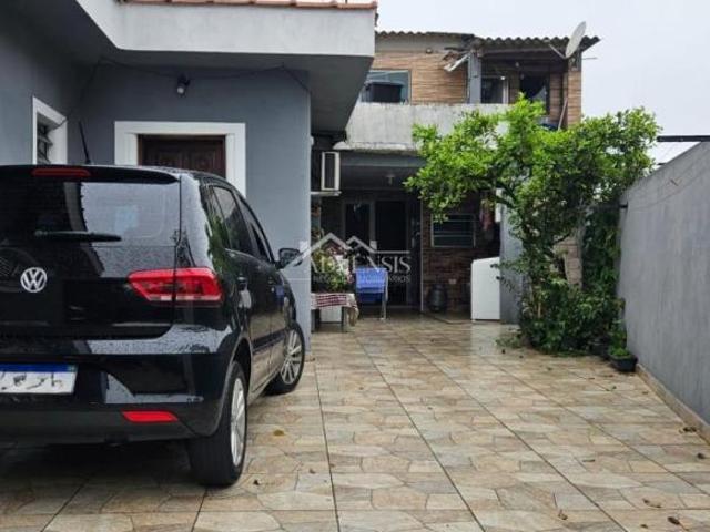 Sobrado para venda em Dos Casa de 199.00m² com 7 Quartos e 5 Garagens