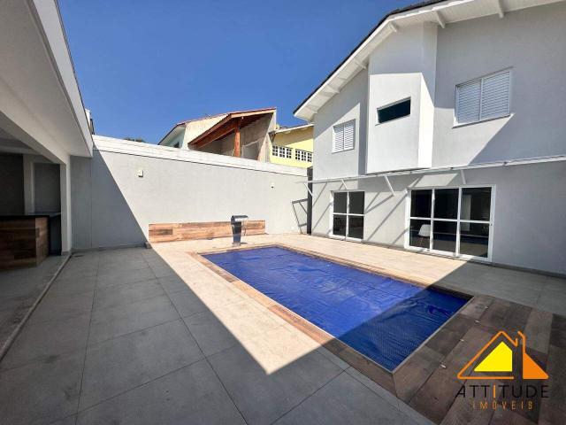 Sobrado para venda em Dos Casa em São Bernardo Do Campo São Paulo de 330.00m² com 4 Quartos, 4 Suítes e 4 Garagens