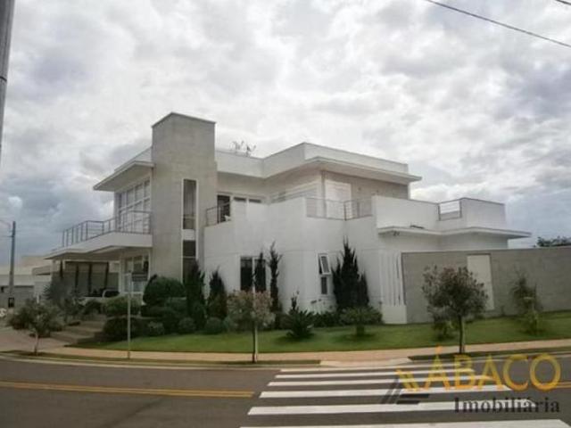 Sobrado para venda em Damha 3 de 354.00m² com 4 Quartos, 3 Suites e 2 Garagens