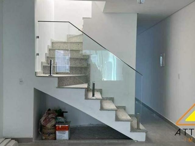 Sobrado para venda em Demarchi de 200.00m² com 3 Quartos, 3 Suites e 4 Garagens