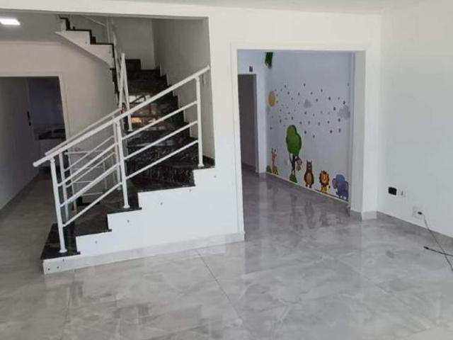 Sobrado para venda em Demarchi de 272.45m² com 3 Quartos, 2 Suites e 3 Garagens