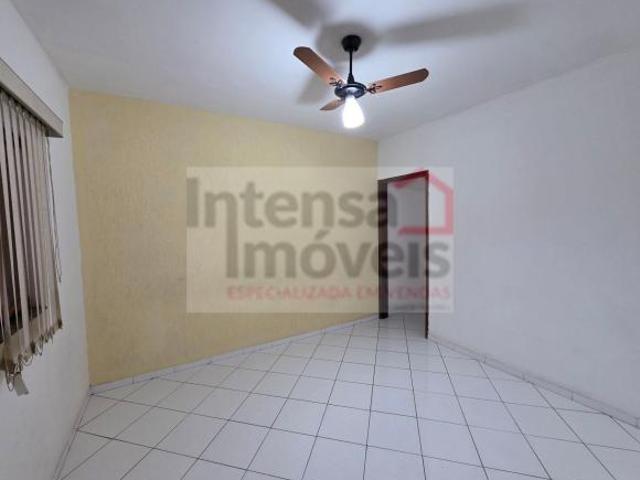 Sobrado para venda em Esplanada Santa Terezinha de 120.00m² com 2 Quartos e 2 Garagens