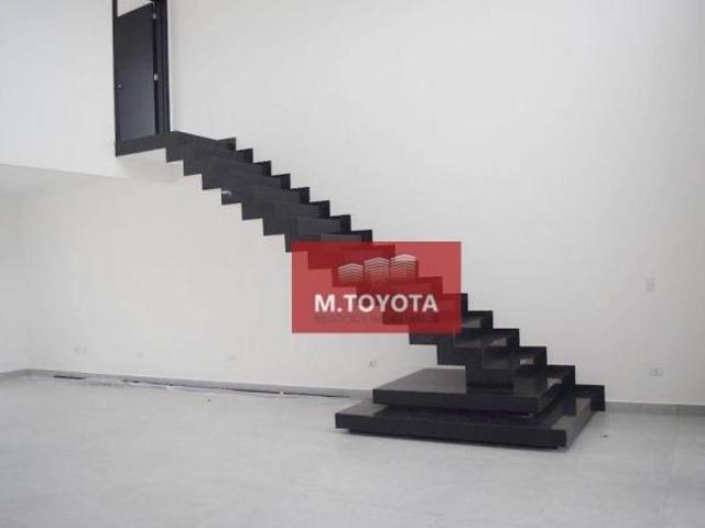 Sobrado para venda em Figueira Garden de 305.00m² com 4 Quartos, 4 Suites e 4 Garagens