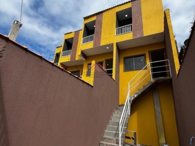 Sobrado para Venda em Francisco Morato, Jardim Vassouras, 2 dormitórios, 2 banheiros, 2 vagas