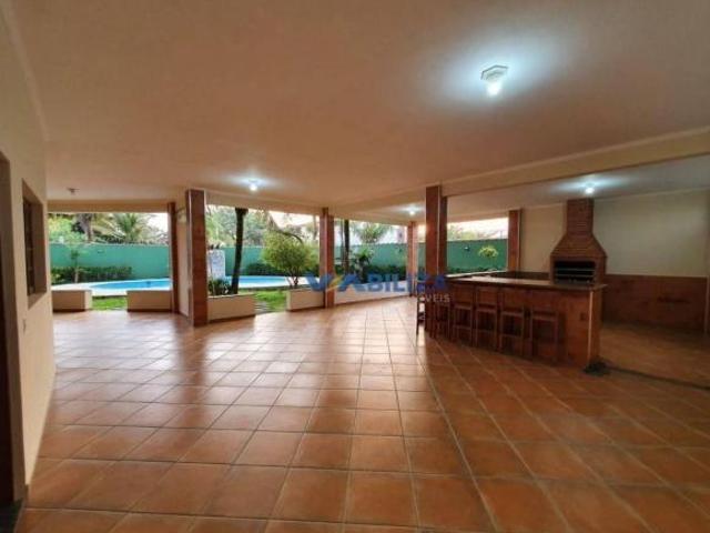 Sobrado para venda em Indaiá de 571.00m² com 5 Quartos, 5 Suites e 4 Garagens