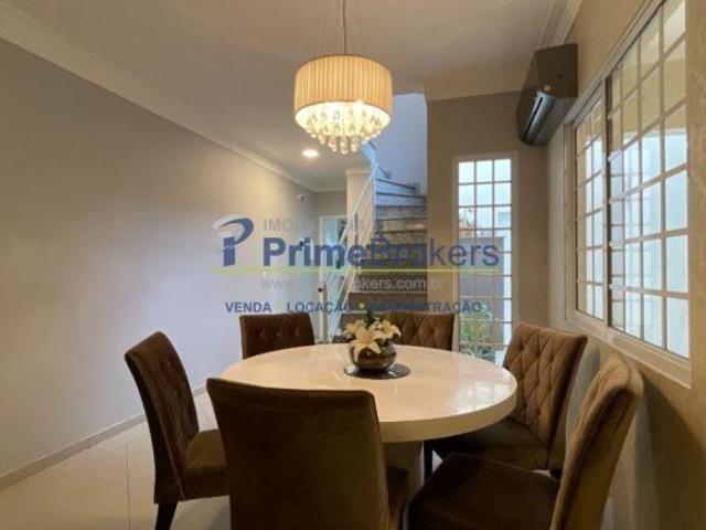 Sobrado para venda em Ipiranga com 3 quartos, sendo 1 suíte e 4 vagas de 114m²