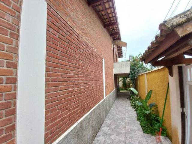 Sobrado para Venda em Itanhaém, Suarão, 3 dormitórios, 2 banheiros, 2 vagas