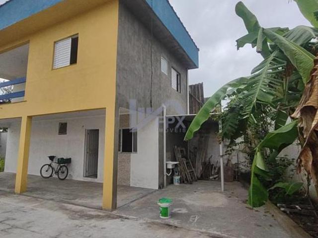 Sobrado para Venda em Itanhaém, Parque Augustus, 3 dormitórios, 2 suítes, 1 banheiro, 8 vagas