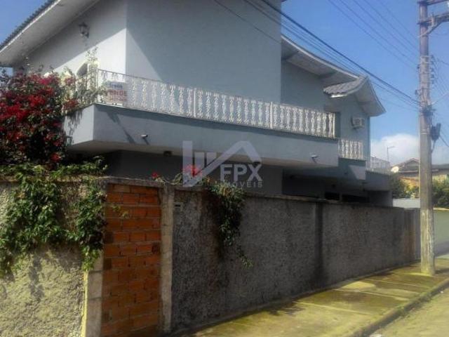 Sobrado para Venda em Itanhaém, Vila São Paulo, 4 dormitórios, 1 suíte, 3 banheiros, 2 vagas