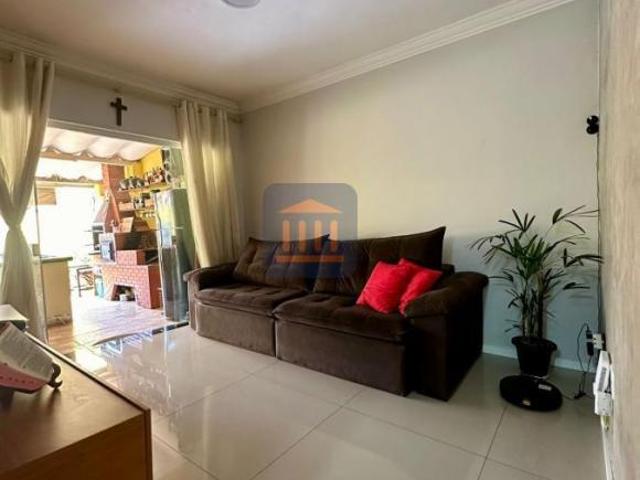 Sobrado para Venda em Jacareí, Residencial Santa Paula, 2 dormitórios, 1 suíte, 2 banheiros, 3 vagas