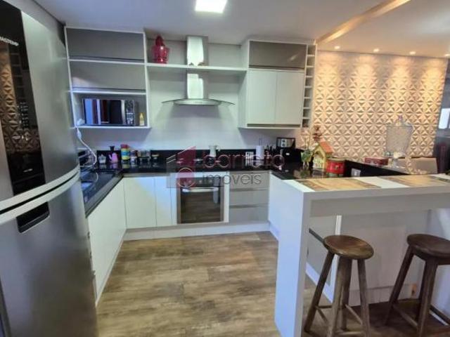 Sobrado para venda em Jardim Marambaia de 174.00m² com 3 Quartos, 1 Suite e 2 Garagens