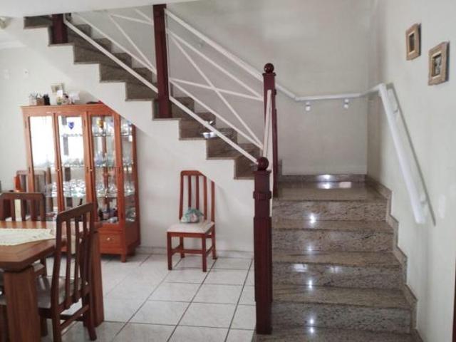 Sobrado para venda em Jardim Marco Leite de 321.00m² com 3 Quartos, 1 Suite e 4 Garagens