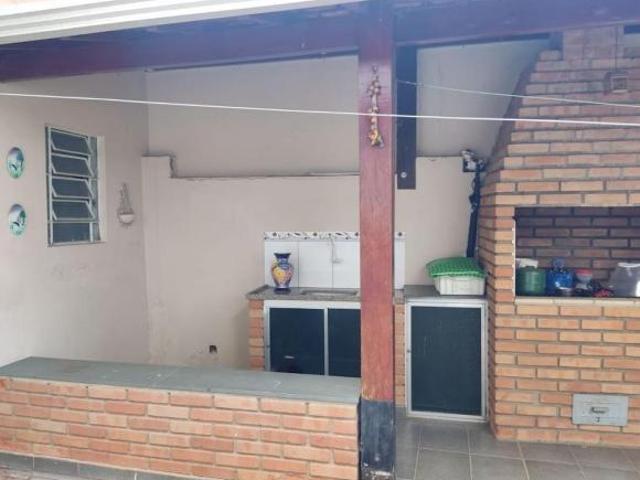 Sobrado para venda em Jardim Margarida de 289.00m² com 3 Quartos, 1 Suite e 3 Garagens