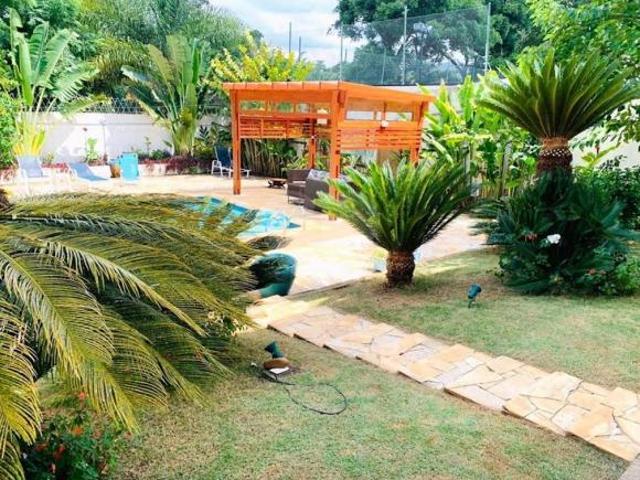 Sobrado para venda em Jardim Novo Mundo de 470.00m² com 4 Quartos, 3 Suites e 6 Garagens