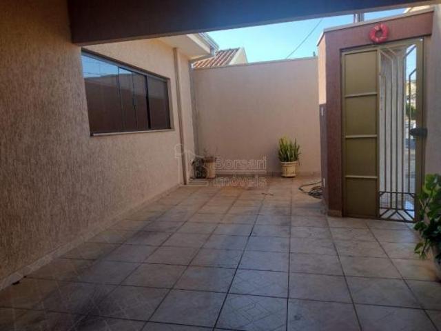 Sobrado para venda em Jardim Nova Epoca de 260.00m² com 4 Quartos, 1 Suite e 3 Garagens