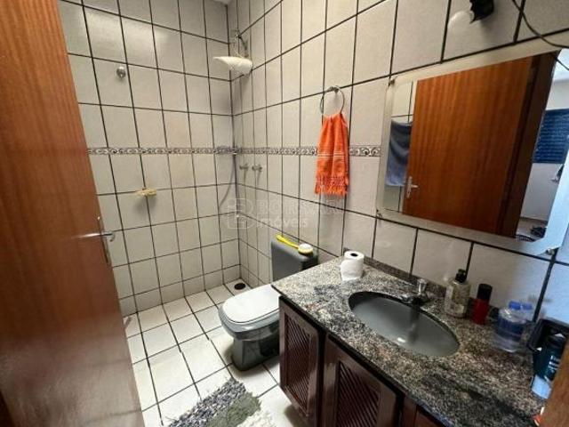 Sobrado para venda em Jardim Adalgisa de 141.00m² com 3 Quartos, 1 Suite e 2 Garagens