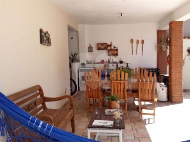 Sobrado para venda em Jardim América em Campo Limpo Paulista São Paulo de 222.00m² com 4 Quartos, 1 Suíte e 4 Garagens