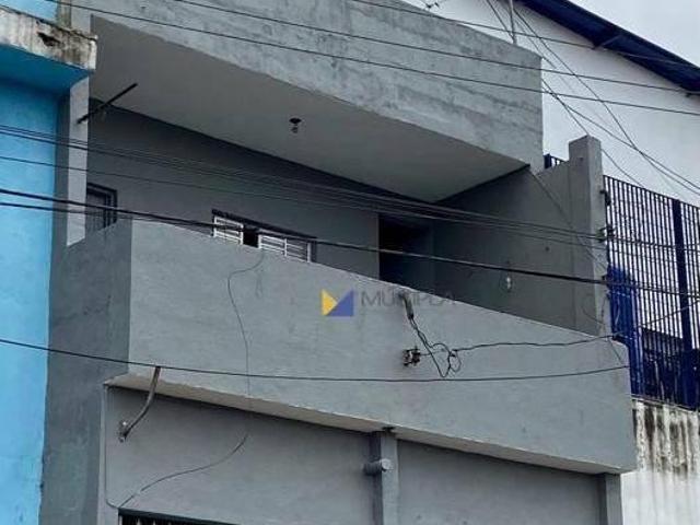 Sobrado para venda em Jardim Arapongas de 237.00m² com 6 Quartos e 1 Garagem