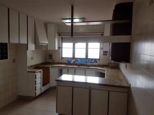 Sobrado para venda em Jardim Barbosa de 163.00m² com 3 Quartos, 1 Suite e 3 Garagens