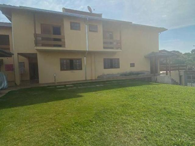 Sobrado para venda em Jardim Bela Vista de 362.00m² com 3 Quartos e 3 Suites