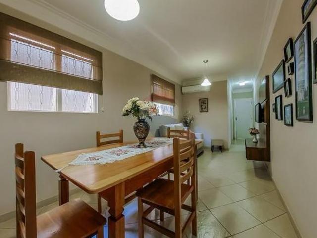 Sobrado para venda em Jardim Belvedere de 145.00m² com 3 Quartos e 1 Garagem