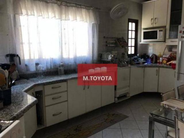 Sobrado para venda em Jardim Bom Clima de 200.00m² com 3 Quartos, 1 Suite e 4 Garagens