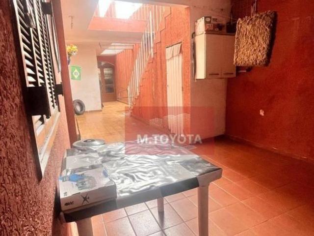 Sobrado para venda em Jardim Cocaia de 122.00m² com 4 Quartos, 1 Suite e 2 Garagens