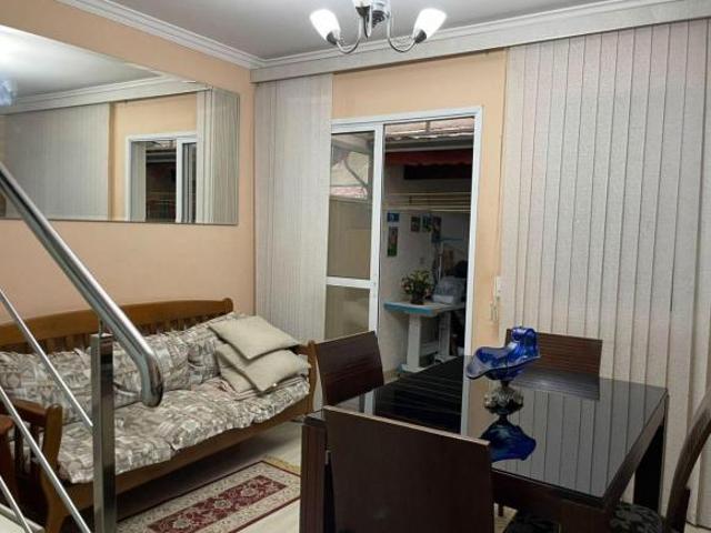 Sobrado para venda em Jardim Colônia de 64.00m² com 2 Quartos, 1 Suite e 1 Garagem