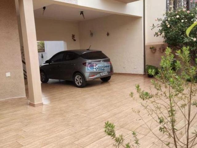 Sobrado para venda em Jardim Conceição de 264.00m² com 3 Quartos, 1 Suite e 4 Garagens