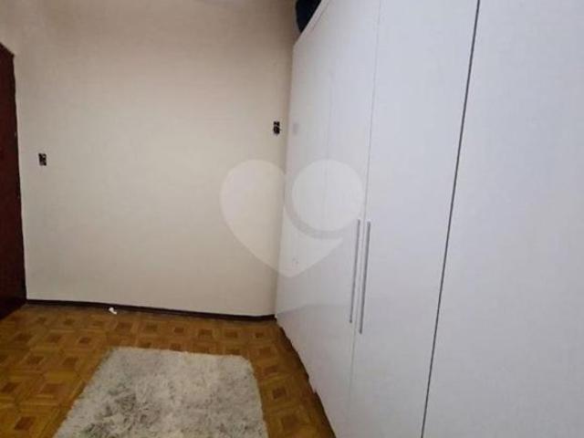 Sobrado para venda em Jardim Das Tulipas de 285.00m² com 2 Quartos e 4 Garagens