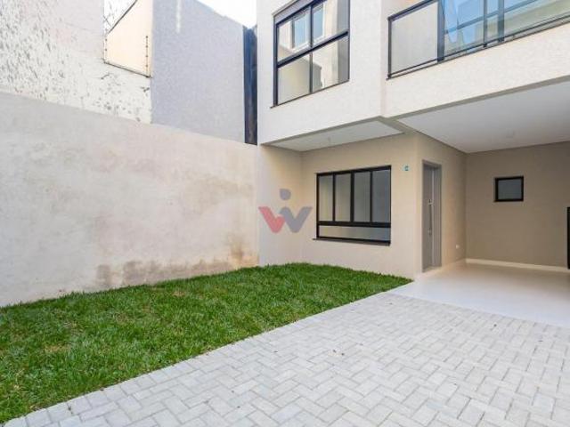 Sobrado para venda em Jardim Das Américas de 180.00m² com 3 Quartos e 1 Suite
