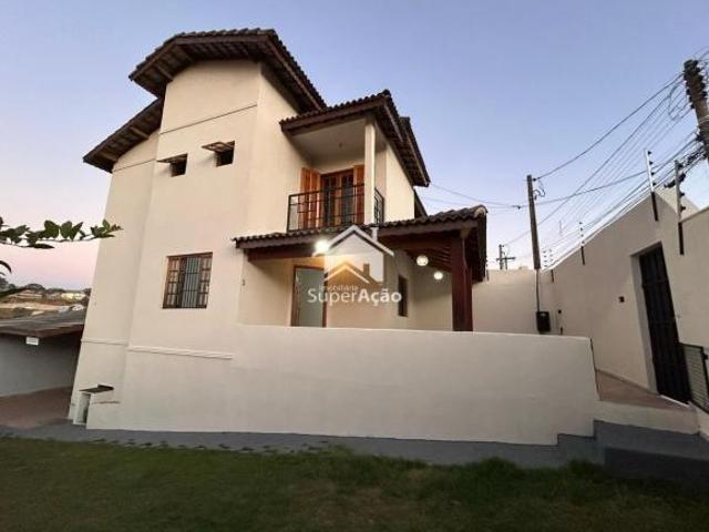 Sobrado para venda em Jardim Das Cerejeiras de 240.00m² com 3 Quartos, 1 Suite e 4 Garagens