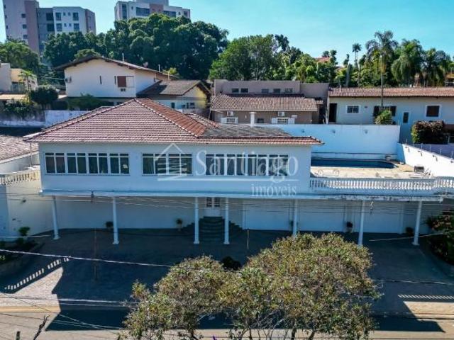 Sobrado para venda em Jardim Das Paineiras de 630.06m² com 4 Quartos, 4 Suites e 4 Garagens