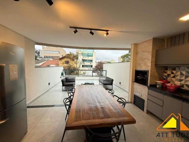 Sobrado para venda em Jardim do Mar de 210.00m² com 3 Quartos, 3 Suites e 4 Garagens