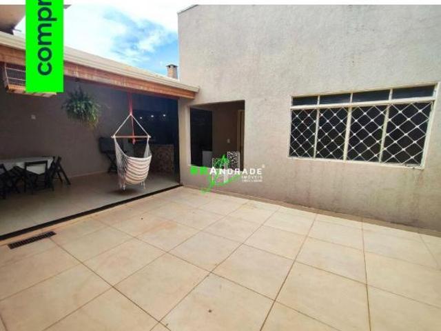 Sobrado para venda em Jardim Do Éden de 297.00m² com 3 Quartos, 1 Suite e 3 Garagens