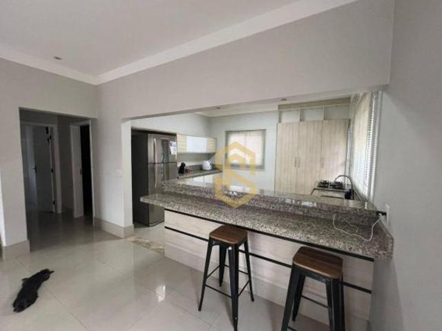 Sobrado para venda em Jardim Esplanada Ii de 214.00m² com 4 Quartos, 1 Suite e 4 Garagens