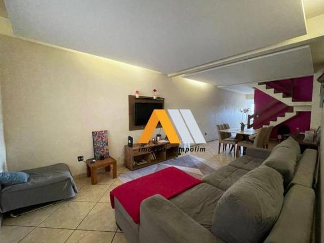 Sobrado para venda em Jardim Guarujá de 200.00m² com 3 Quartos, 1 Suite e 2 Garagens