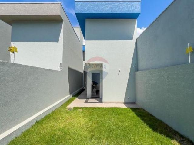 Sobrado para venda em Jardim Imperial de 85.00m² com 2 Quartos, 2 Suites e 2 Garagens