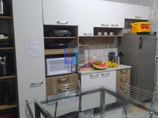 Sobrado para venda em Jardim Irene de 100.00m² com 3 Quartos e 2 Garagens