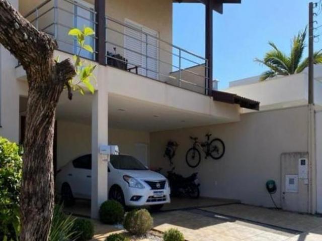 Sobrado para venda em Jardim Jockey Clube de 275.00m² com 4 Quartos, 4 Suites e 4 Garagens