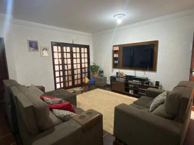 Sobrado para venda em Jardim Paraventi de 165.00m² com 2 Quartos, 1 Suite e 2 Garagens