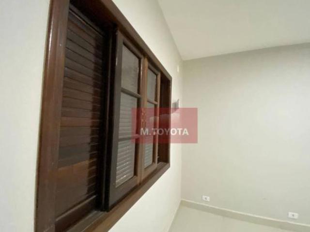 Sobrado para venda em Jardim Paraventi de 255.00m² com 6 Quartos, 1 Suite e 2 Garagens