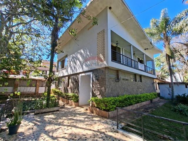 Sobrado para venda em Jardim Paraiso em Águas De Lindóia São Paulo de 294.34m² com 4 Quartos e 10 Garagens