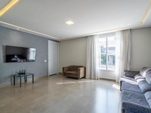 Sobrado para venda em Jardim Park Real com 3 quartos, sendo 3 suítes, 184m²