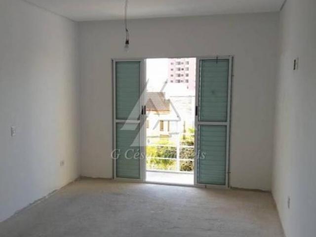 Sobrado para venda em Jardim Pedroso de 258.00m² com 3 Quartos, 2 Suites e 4 Garagens
