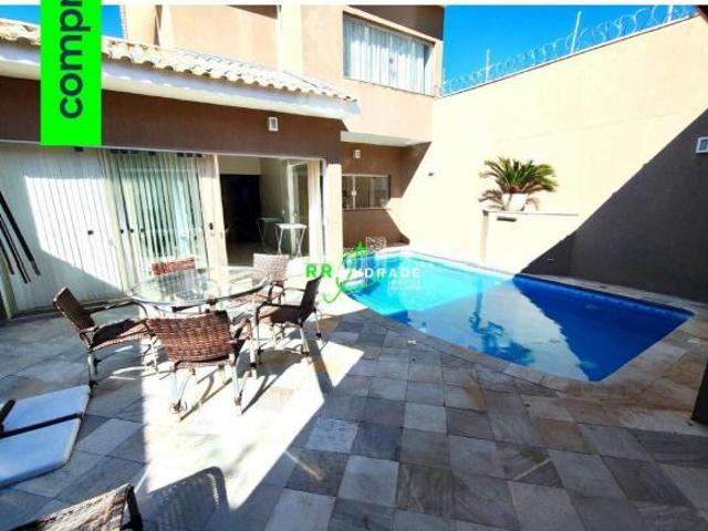 Sobrado para venda em Jardim Piratininga Ii de 235.00m² com 3 Quartos, 1 Suite e 4 Garagens
