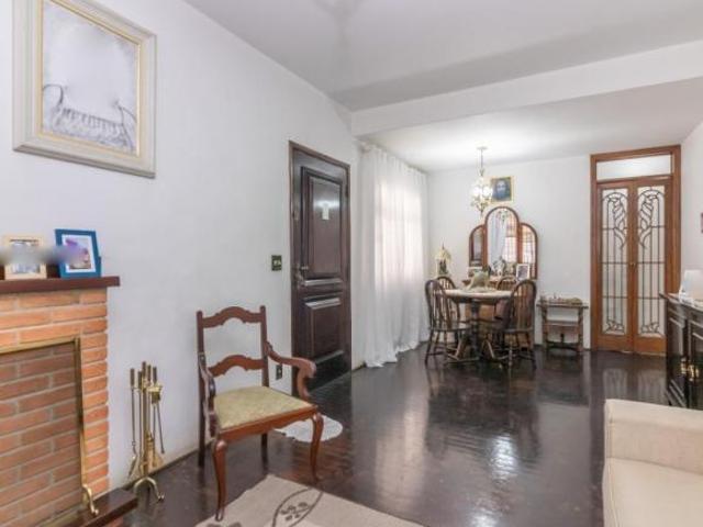 Sobrado para venda em Jardim Prudência com 3 quartos, sendo 1 suíte, 204m²