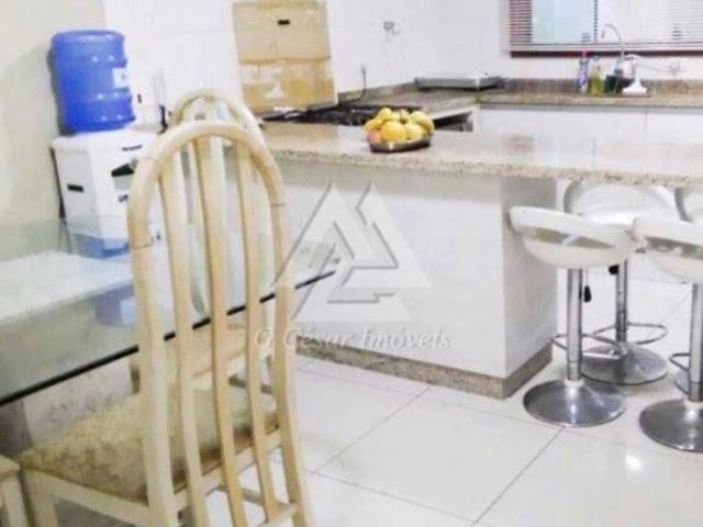 Sobrado para venda em Jardim Stella de 178.00m² com 3 Quartos, 1 Suite e 2 Garagens